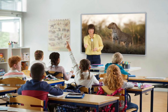 Oticon EduMic — מיקרופון מרוחק בכיתת הלימוד - מדטון-הדים